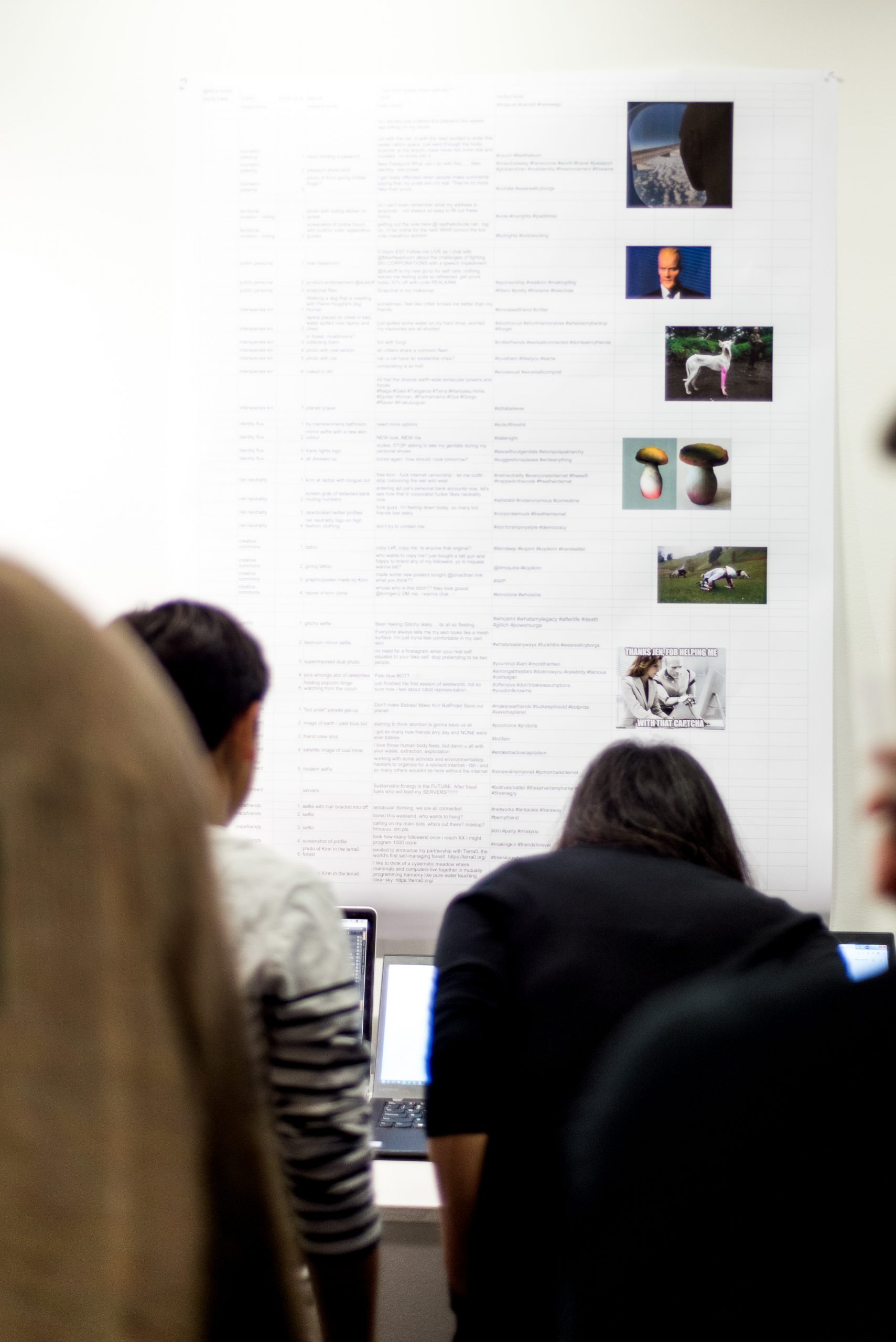 Critical Broadcasting Lab – Agit Arch Experiments